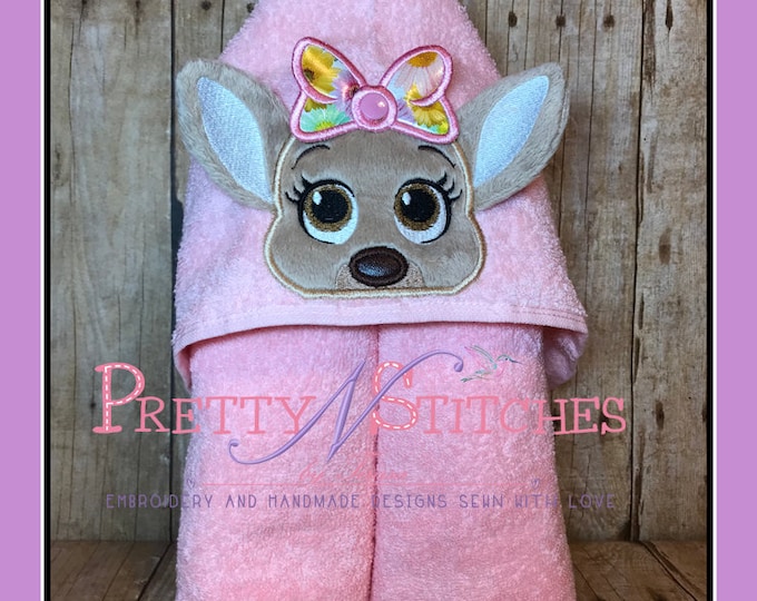 Girl Deer Peeker Applique Embroidery Design for 4X4 5X7 and - Etsy