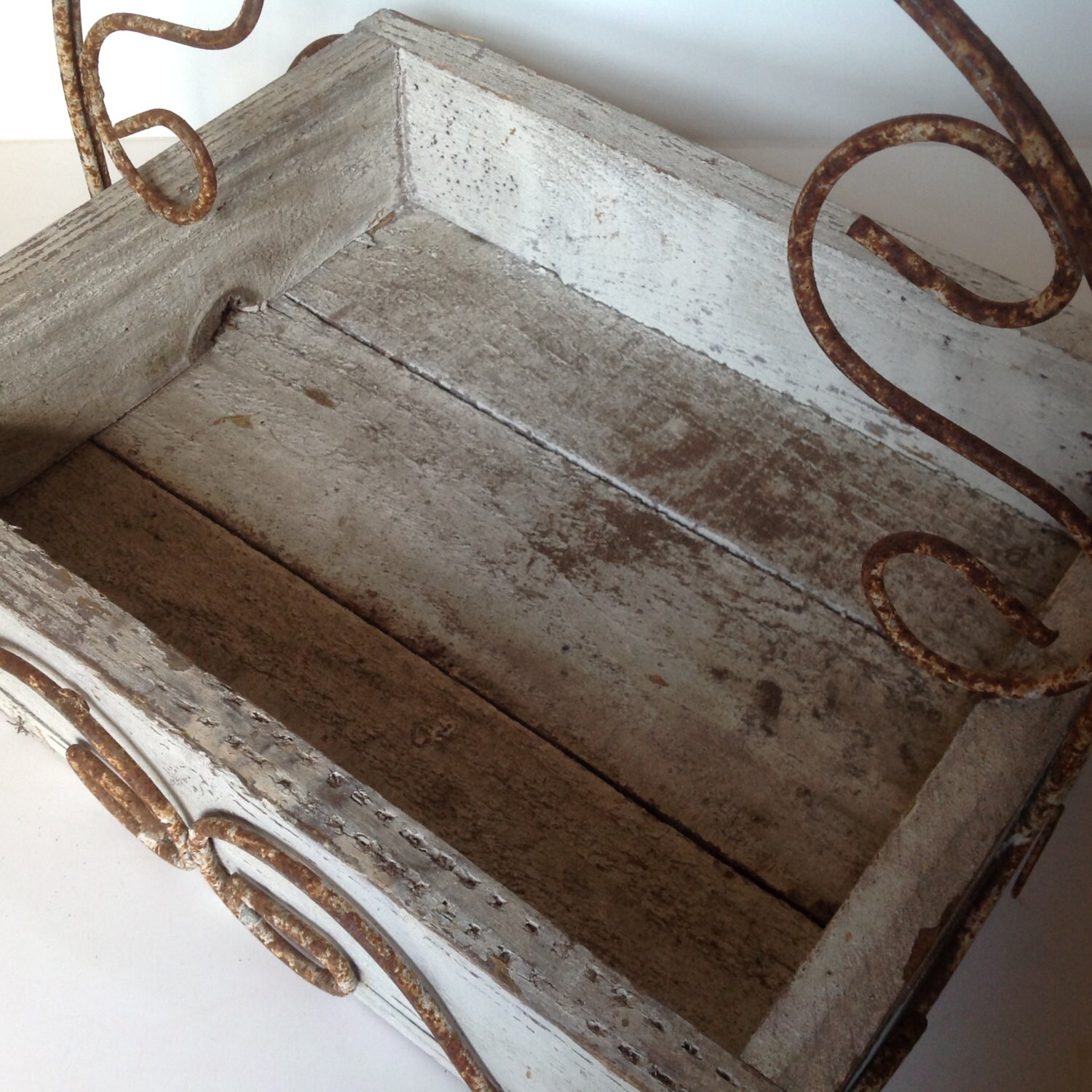 Rustic Primitive Wood Box/farmhouse Basket/salvaged Wood/rusty Iron ...