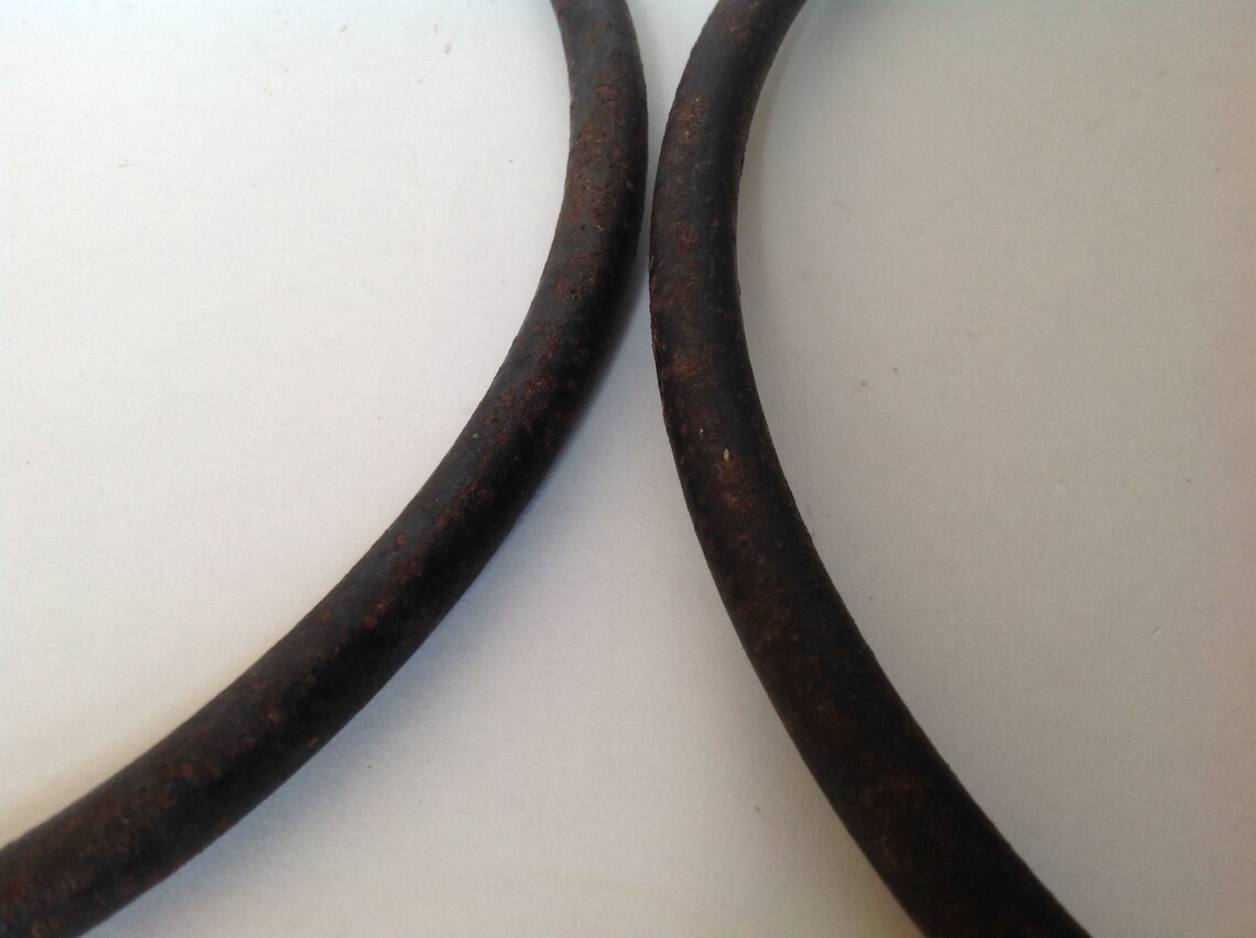 Architectural Salvage Metal Brackets/rustic Round Iron - Etsy