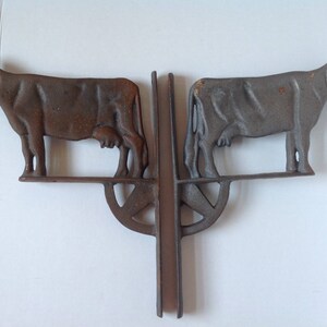 Vintage Cast Iron Cow Brackets/cow Corbels/farmhouse Wall Decor/country ...