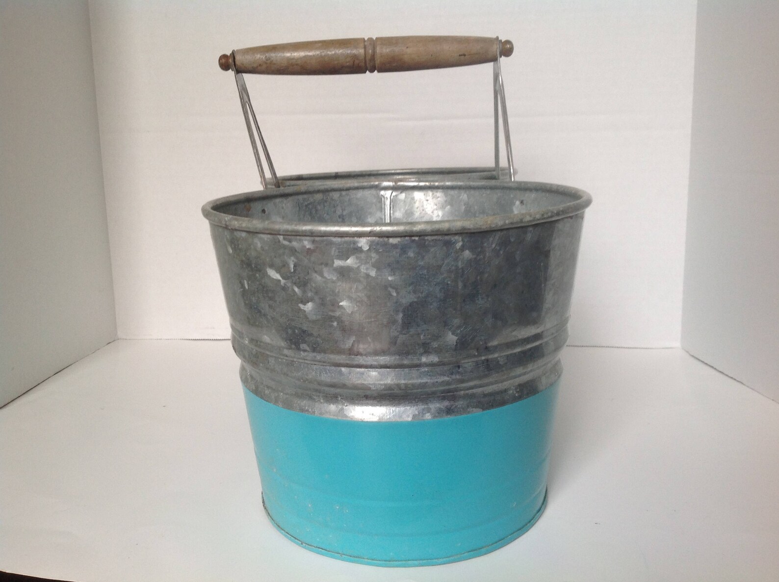 Vintage Farmhouse Double Pails/attached Galvanized Buckets/wooden ...