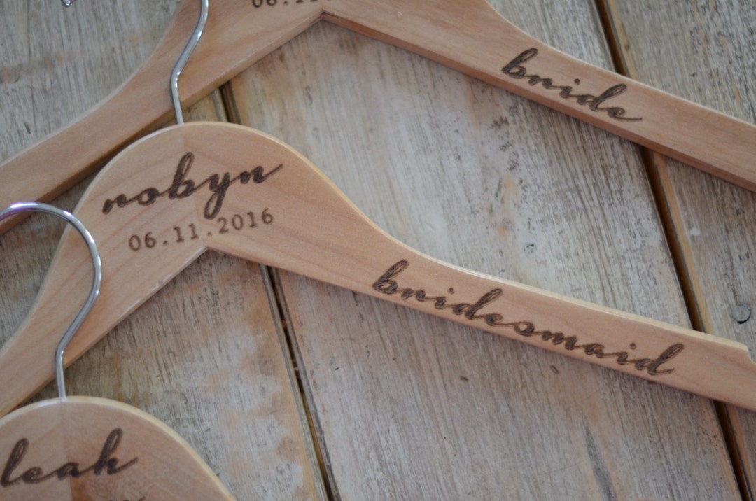 Custom Engraved Wood Hangers - Bridesmaid Hangers - Etsy