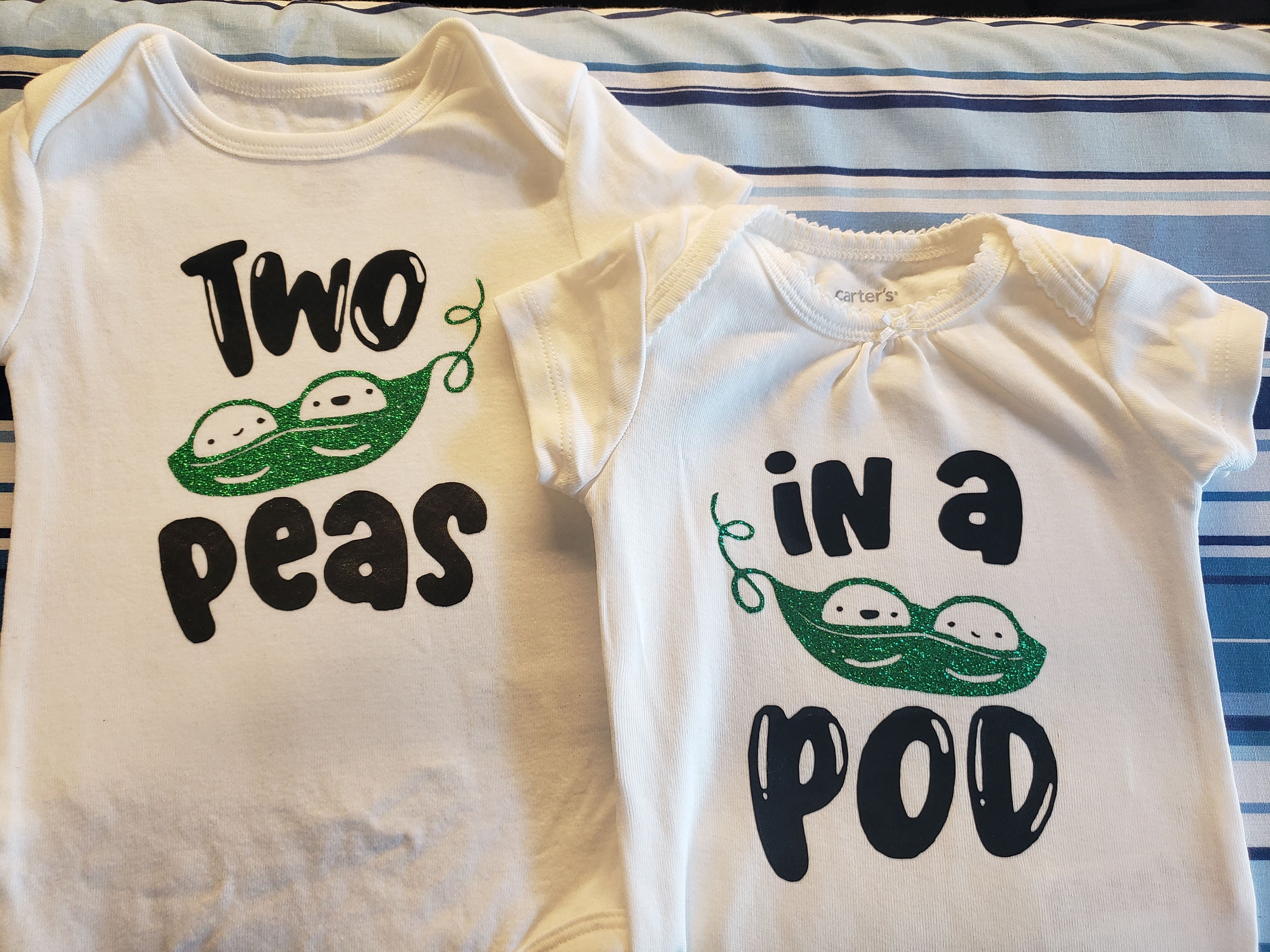 Two Peas in a Pod - Etsy