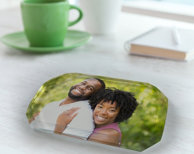 Large Round Paperweight Frame Glass Paperweights Designed to Display ...