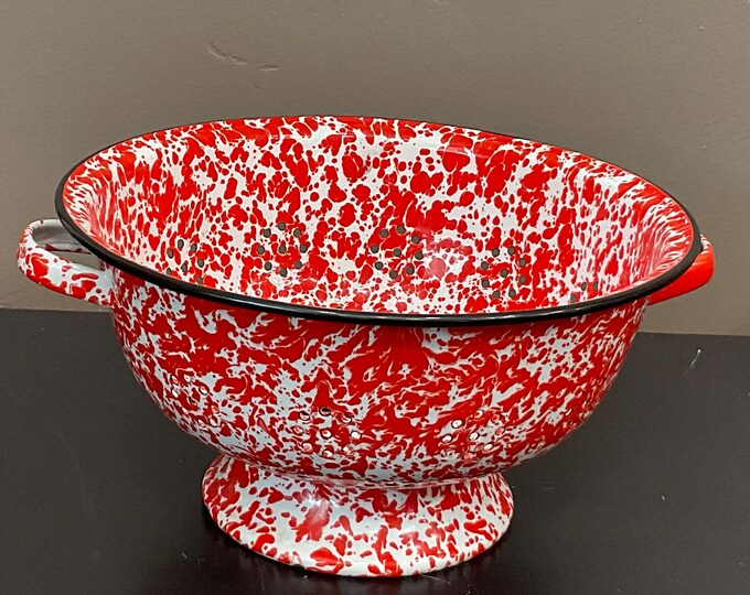 STUNNING Large 1950's French Red & White With Black Rim Splatterware ...