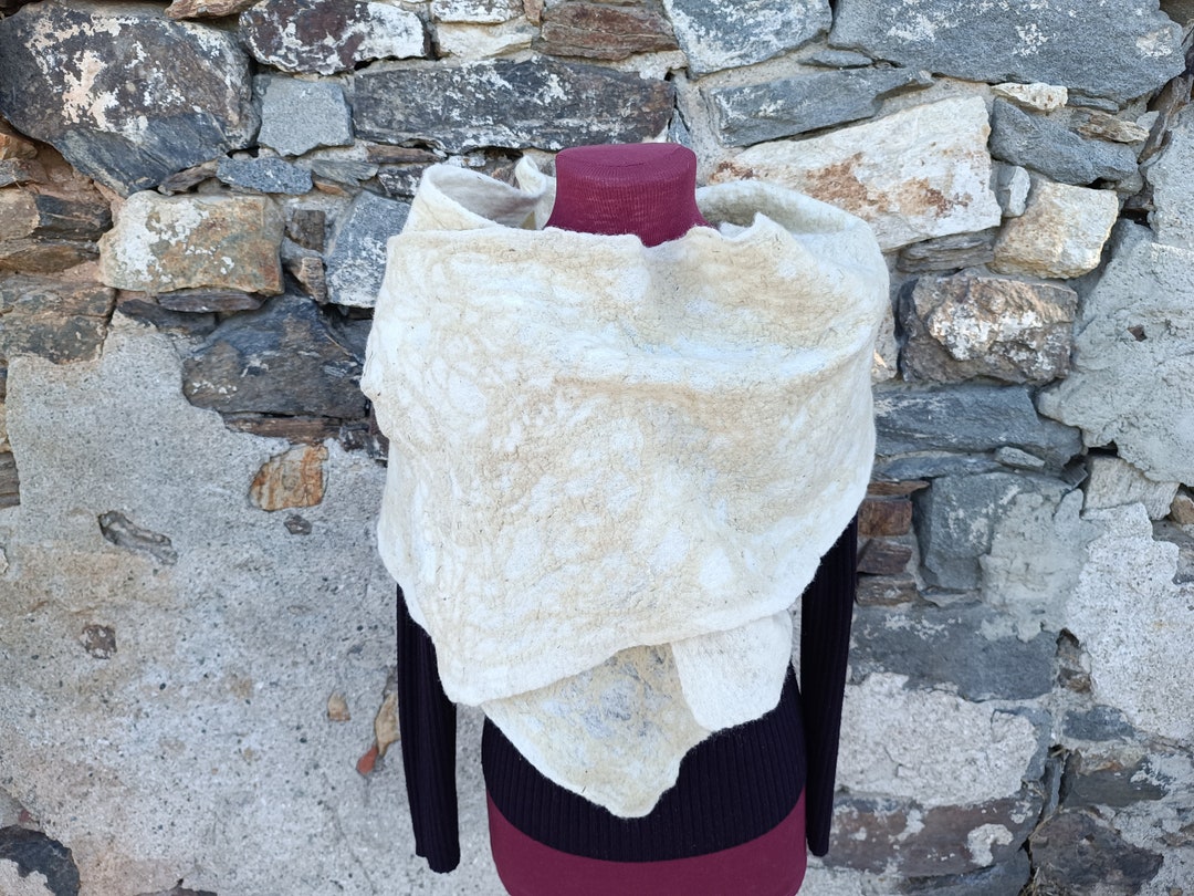 Farm Wool Felt Scarf, Organic Farming Wool, Woolen Wrap Handmade, No ...