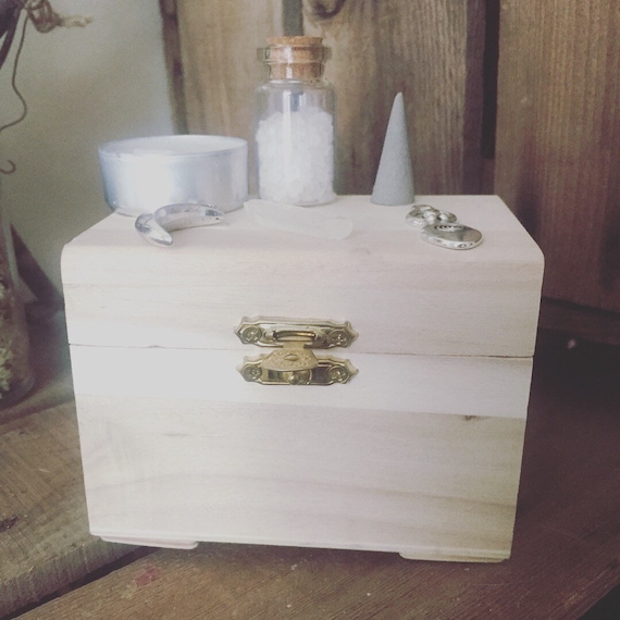 Drawing Down the Moon Box Kit | Etsy