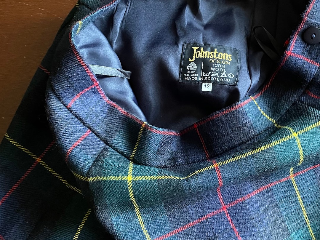 Scottish Ladies Tartan Skirt stewart Hunting Modern by Johnston's of ...