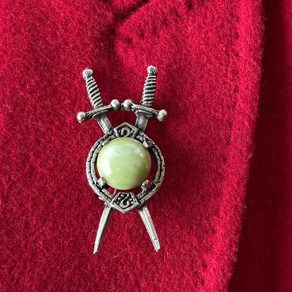 Celtic Pin - Etsy