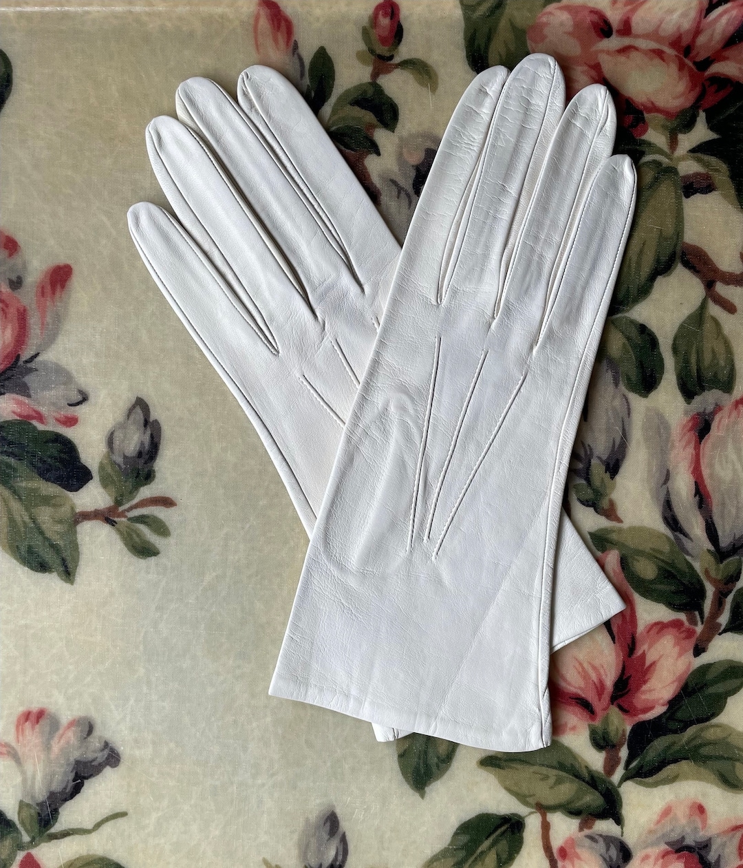 Milore Fine Leather Ladies Gloves. off White/ Ivory in Colour. Size 7 ...