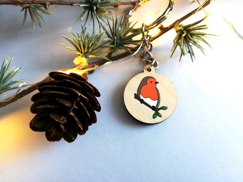 Little robin keyring small wooden key chain memory robin | Etsy
