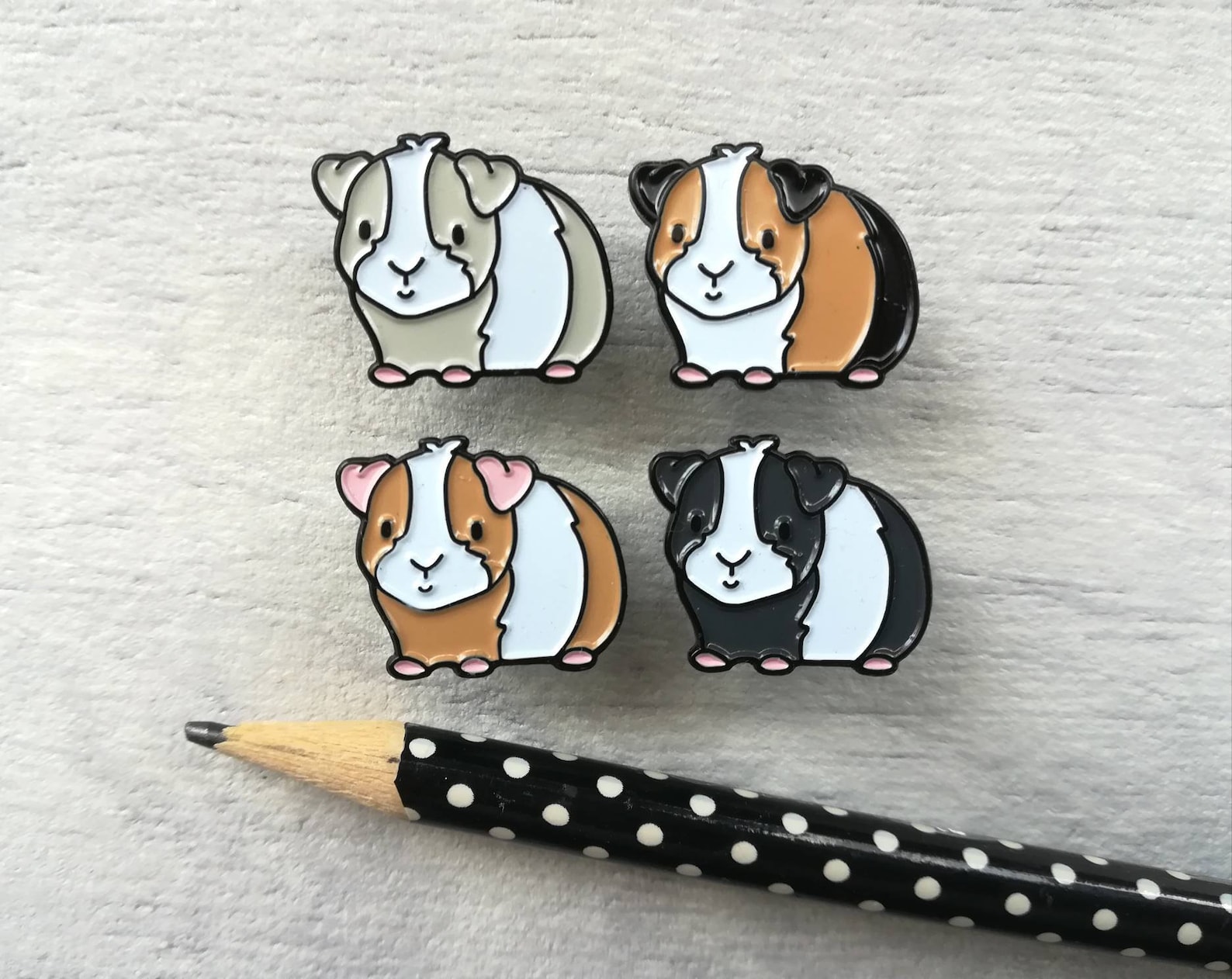 Mini Pig Enamel Pins Black Soft Enamel Badge Guinea Pig - Etsy UK
