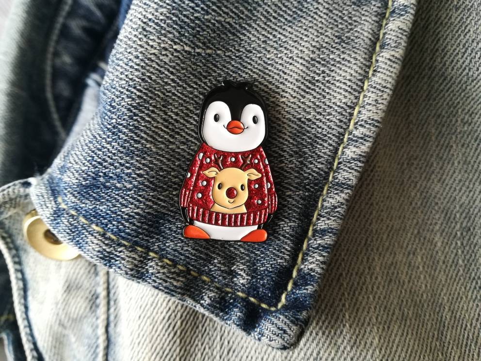 Christmas penguin soft enamel pin penguin brooch Christmas | Etsy