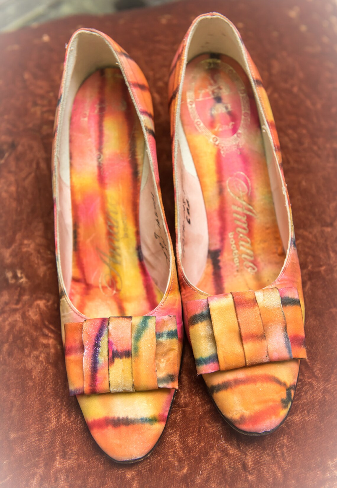 Amazing Vintage Silk Hand Died Pumps-size 6 Women's Extra Narrow - Etsy