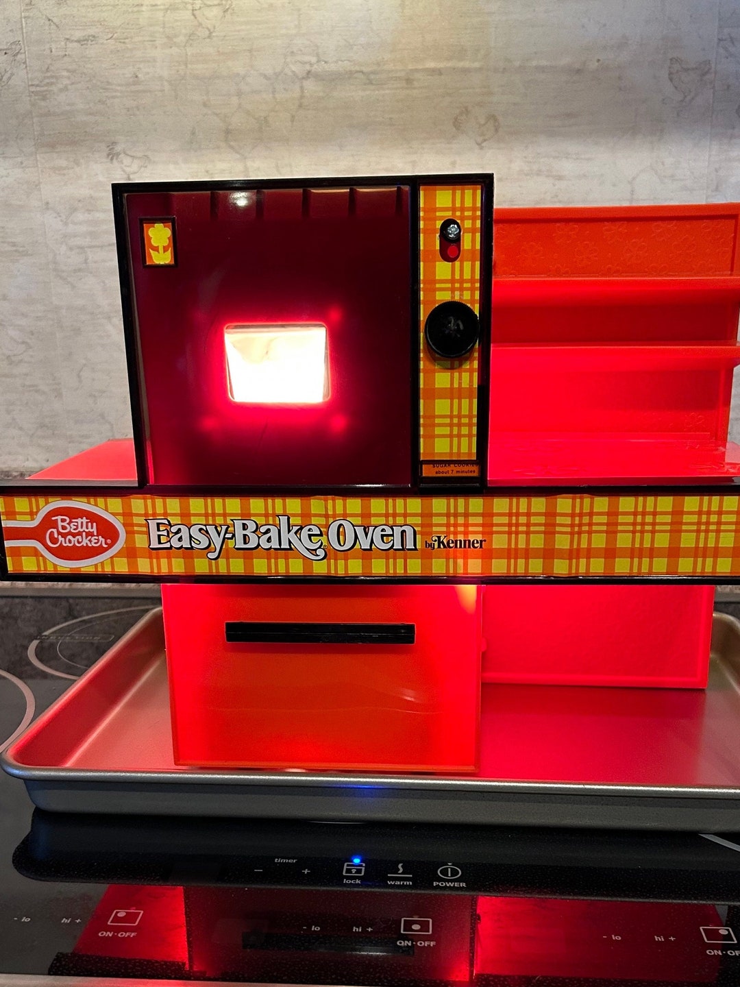 Vintage 1970's Easy Bake Oven in Original Box Working - Etsy