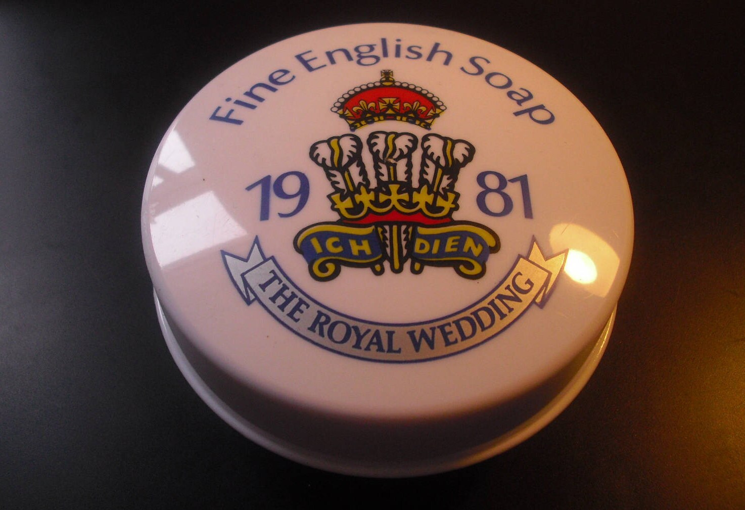 Morny 1981 the Royal Wedding Fine English Soap in the Original Soap ...