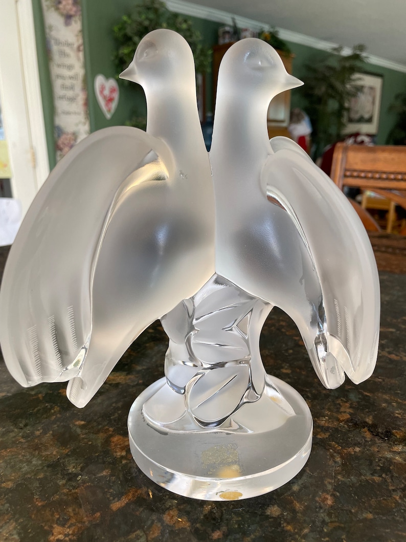 Lalique HUGE Crystal ARIANE DOVES Figure ~ Satin-finish ~ 8.5 Inches ...