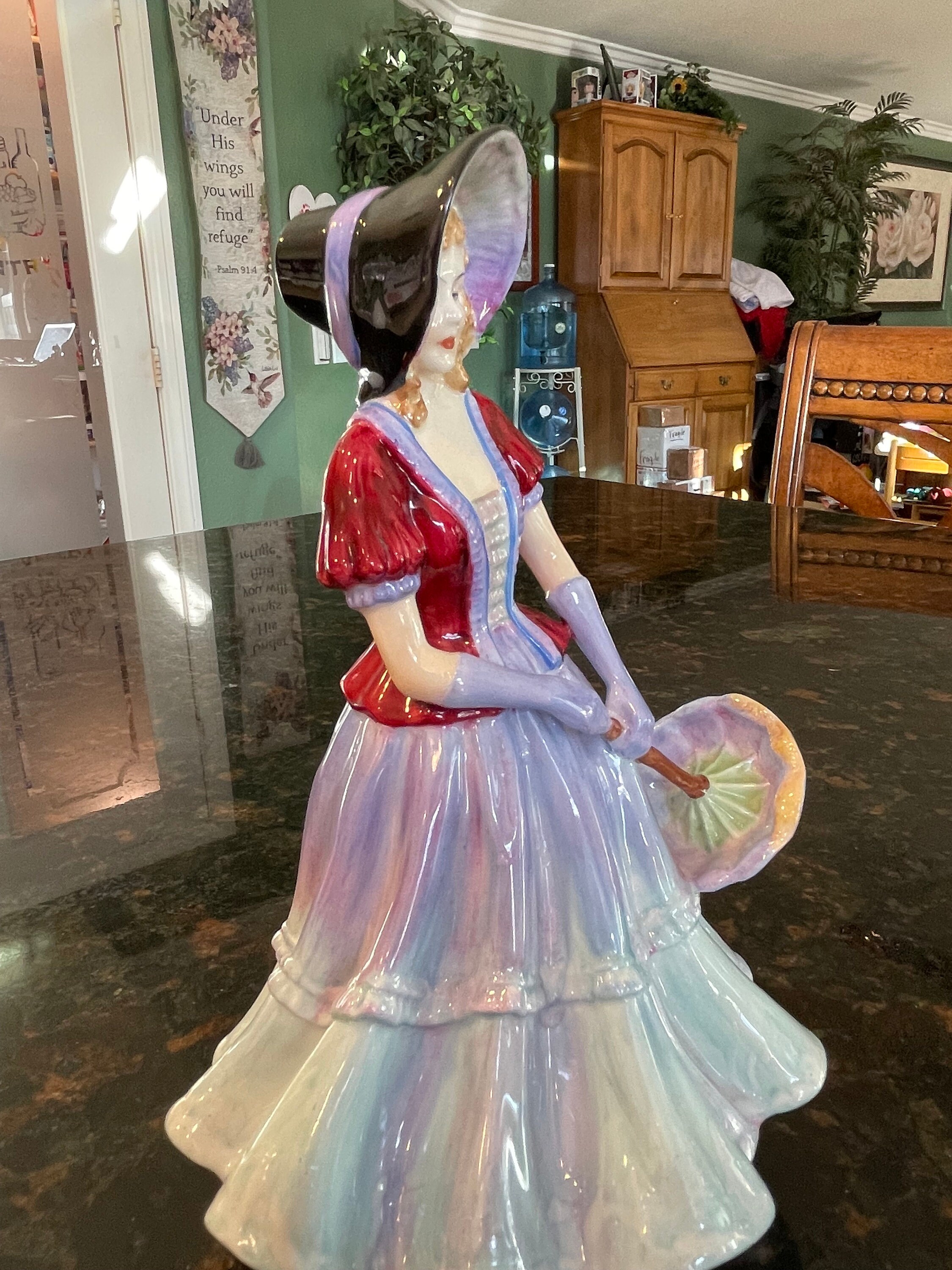 Vintage Paragon Bone China lady Sybil 105 - Etsy