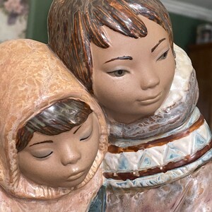 HUGE!! Rare Lladro Gres Figurine Inuit Eskimo Boy and Girl #2038 ...