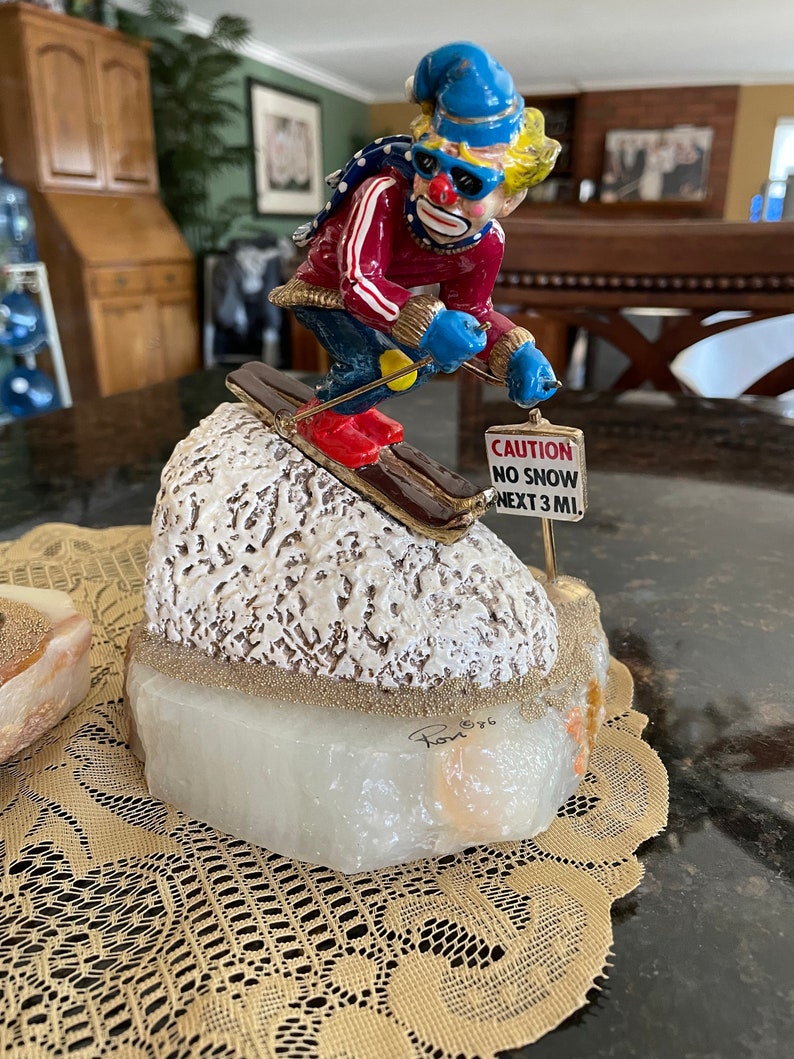 TWO SKI LOVERS Ron Lee Clown Figurines, Both Are 7 Tall, Signed by Ron ...
