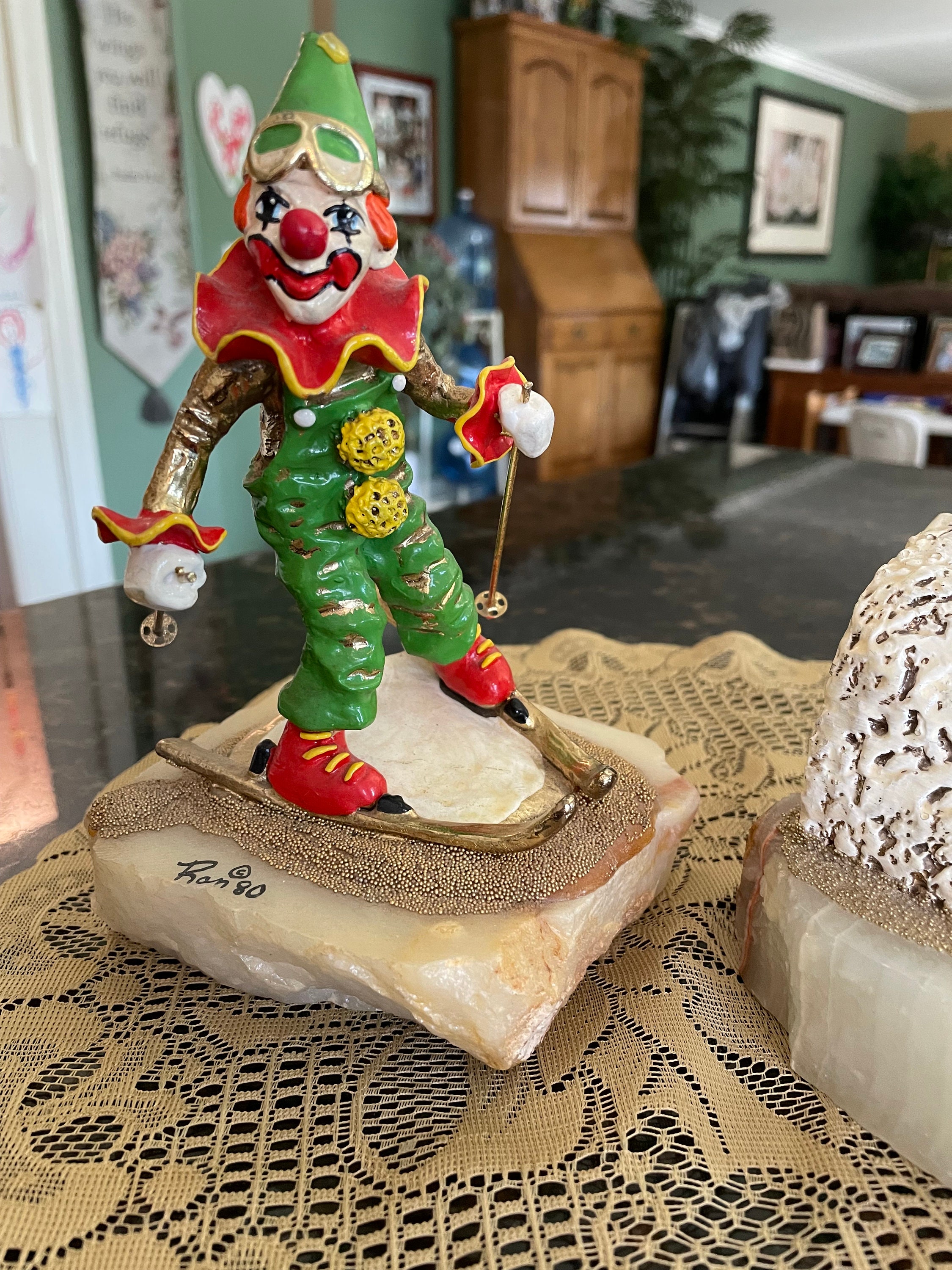 TWO SKI LOVERS Ron Lee Clown Figurines, Both Are 7 Tall, Signed by Ron ...