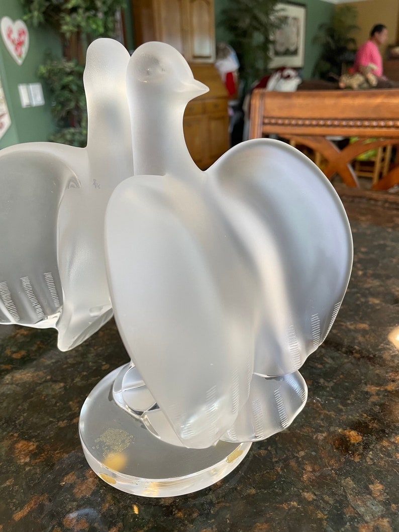 Lalique HUGE Crystal ARIANE DOVES Figure ~ Satin-finish ~ 8.5 Inches ...