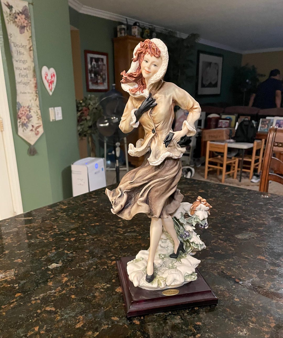 Giuseppe Armani Figurine Capodimonte Original #0235C WINTER SNOW FLAKES ...