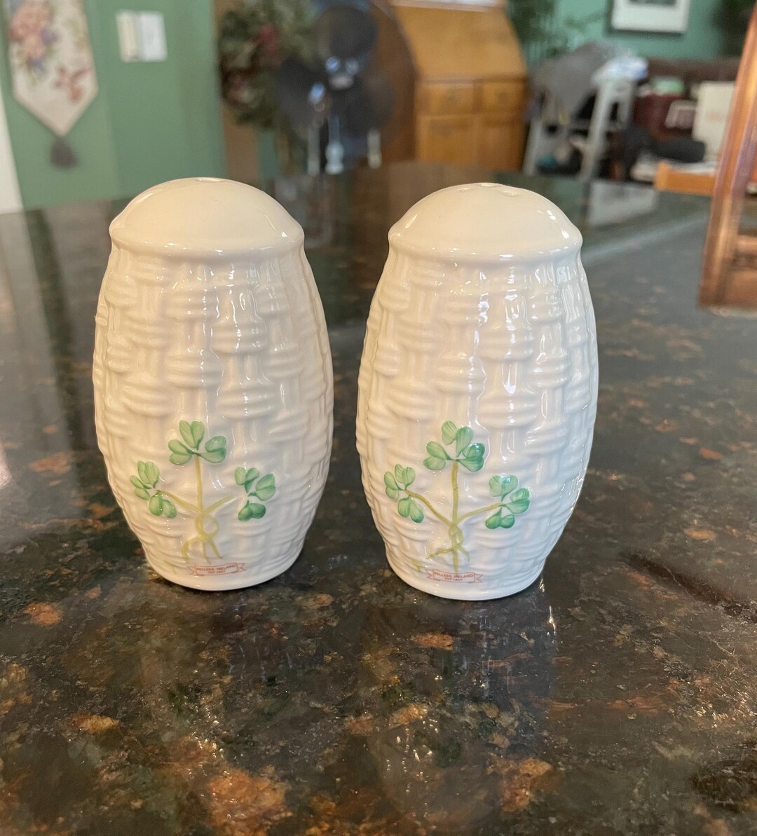 Belleek "shamrock Salt & Pepper Set" ~ Excellent Condition!! - Etsy