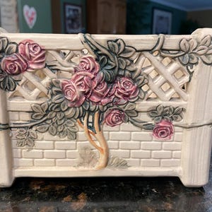 WELLER Pottery Roma ROSES and TRELLIS Fence Pottery Square - C. 1920s ...