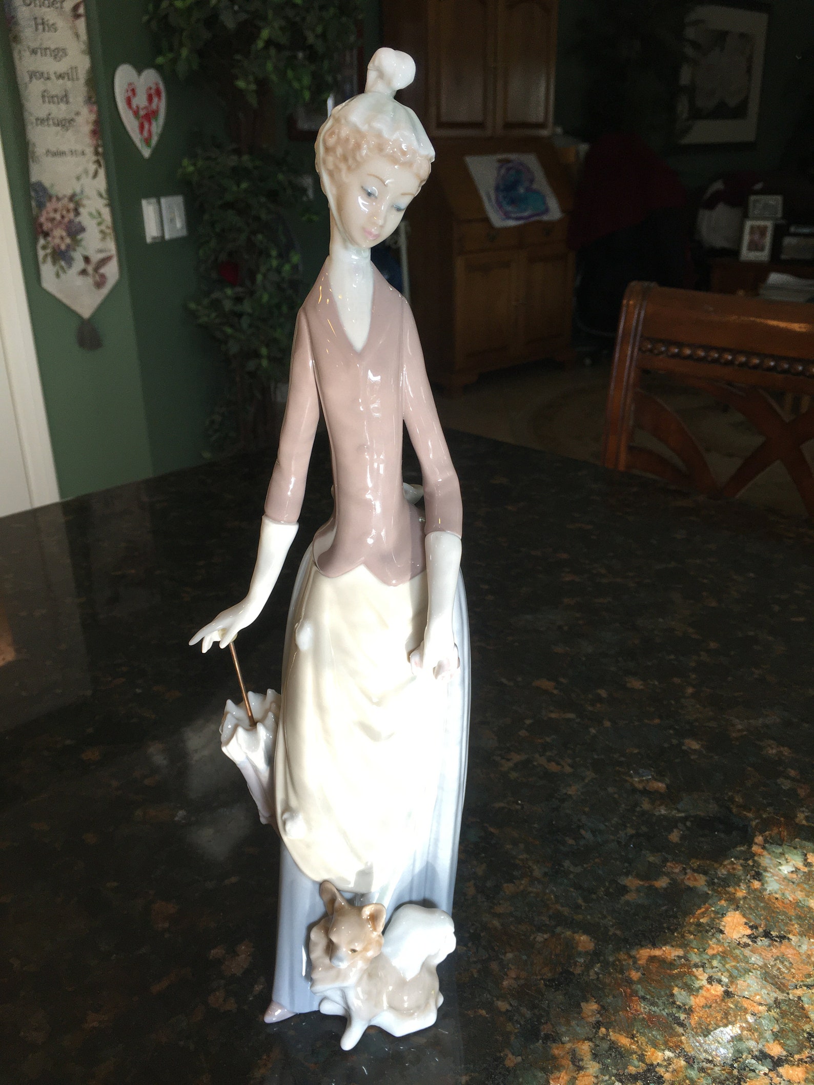 Lladro “lady With Dog & Umbrella” (#4761 - Retired!) Figurine 14 ...