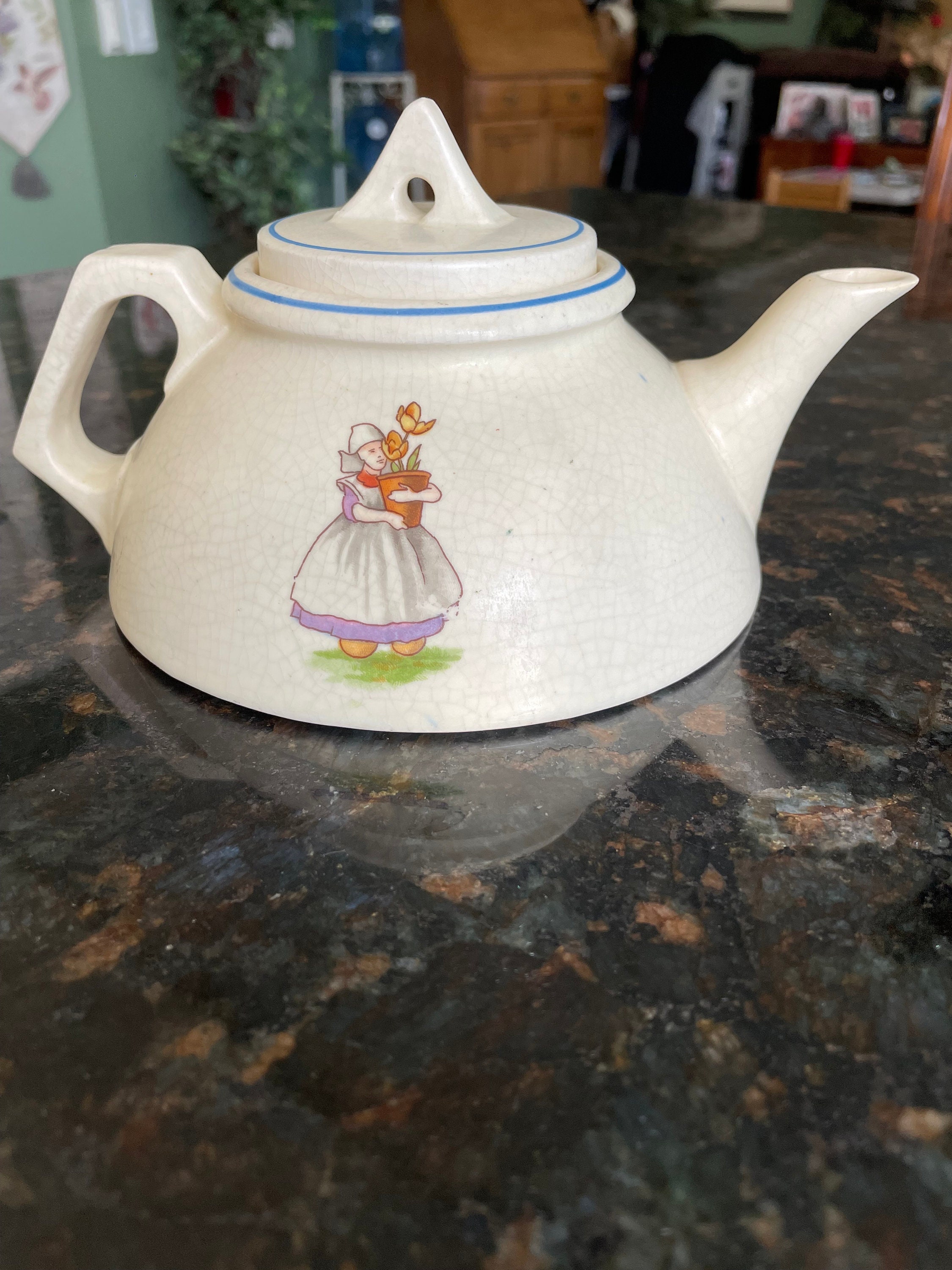 1910 Roseville Pottery Dutch Creamware Tea Set: Teapot, Creamer, Sugar ...