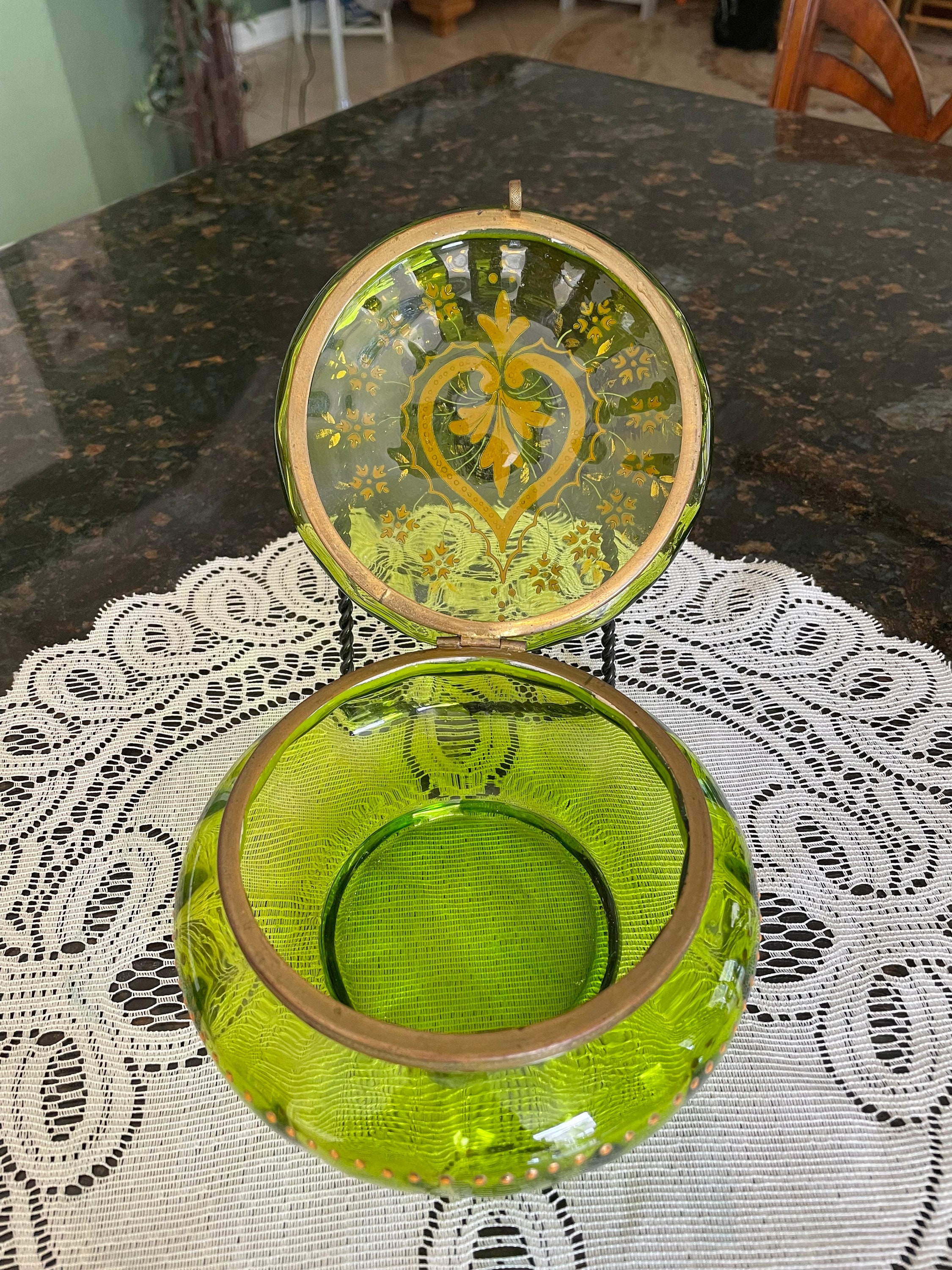 Emerald Green OPTIC Ribbed Glass Dresser Jar~ Hinged and Hand Painted ...