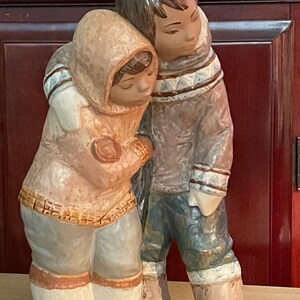 HUGE!! Rare Lladro Gres Figurine Inuit Eskimo Boy and Girl #2038 ...