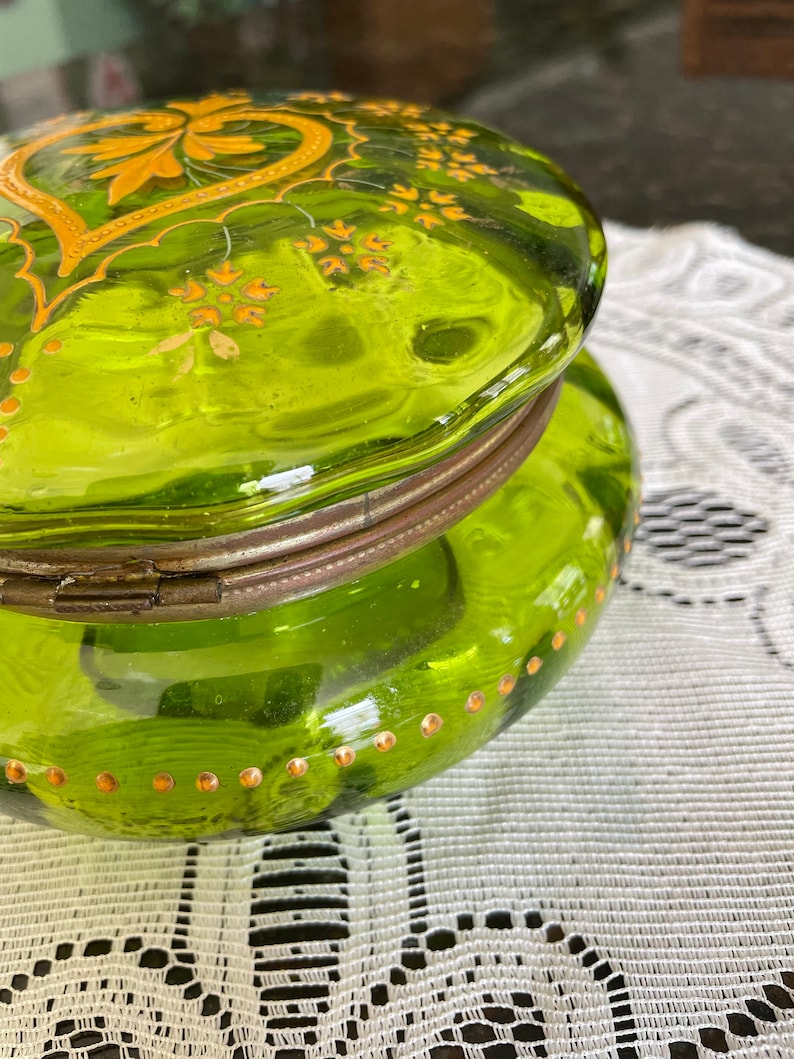 Emerald Green OPTIC Ribbed Glass Dresser Jar~ Hinged and Hand Painted ...