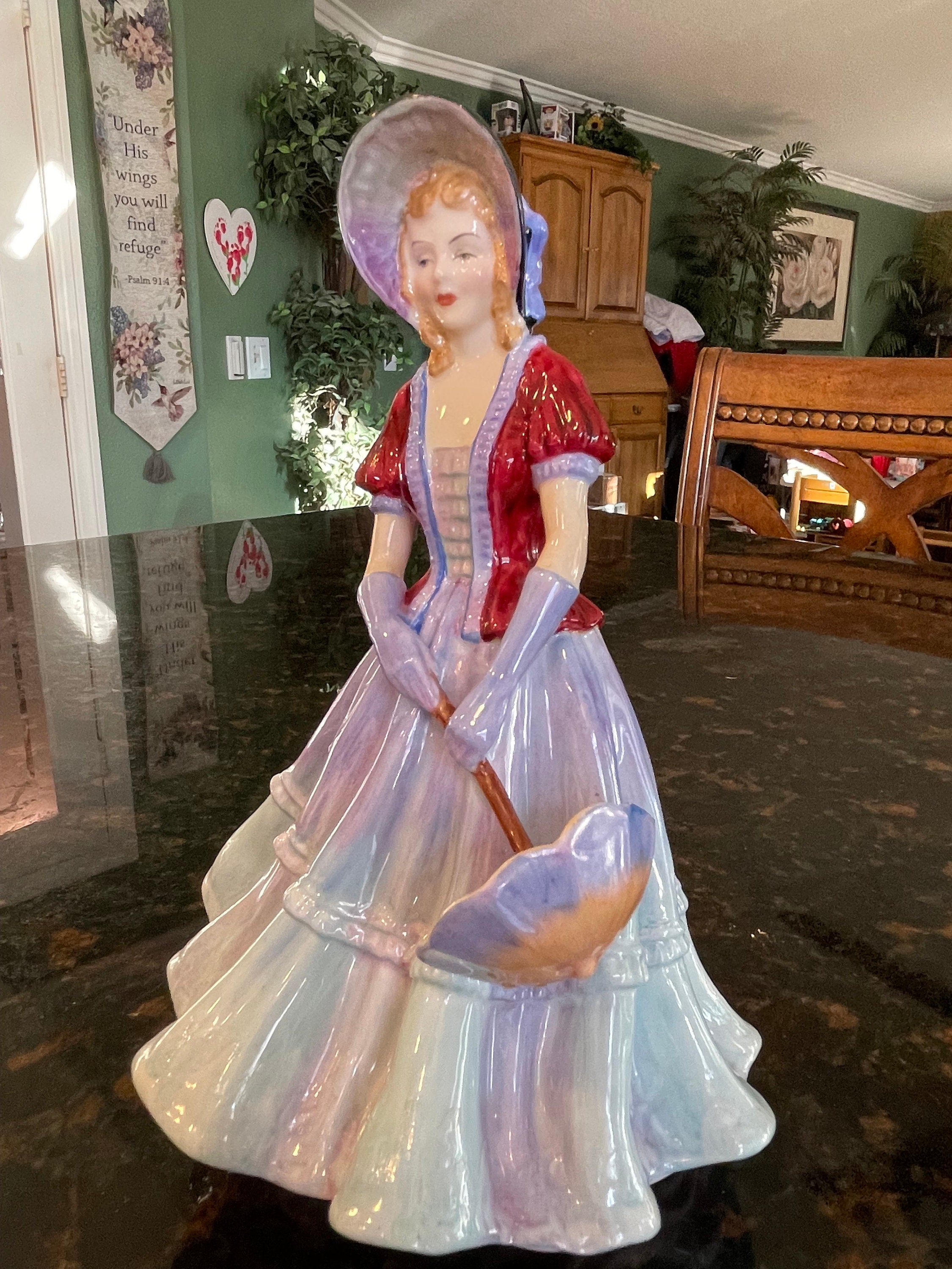 Vintage Paragon Bone China lady Sybil 105 - Etsy