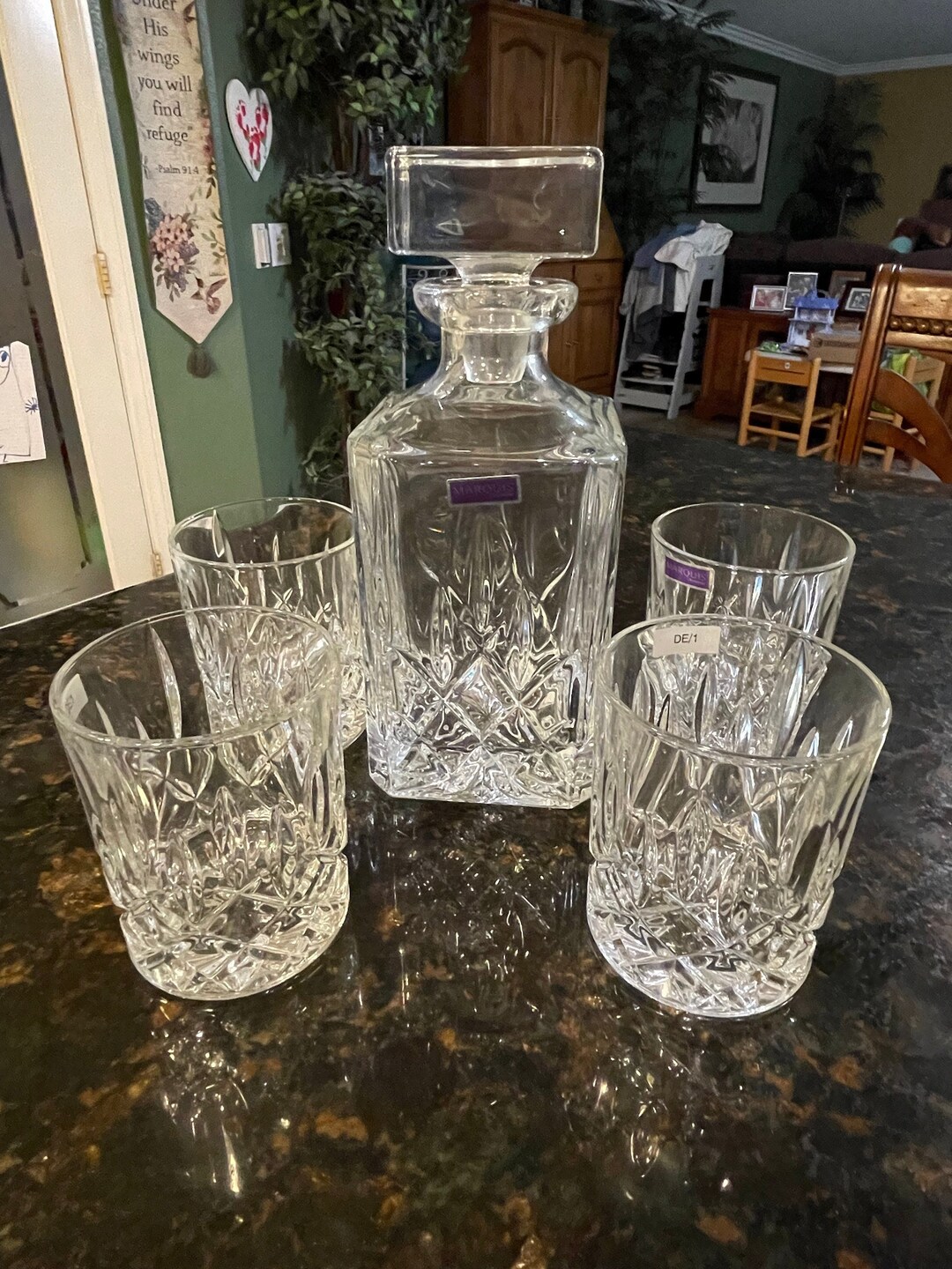 Marquis Bywaterford, Markham Square Decanter and 4 DOF Tumblers, Set ...
