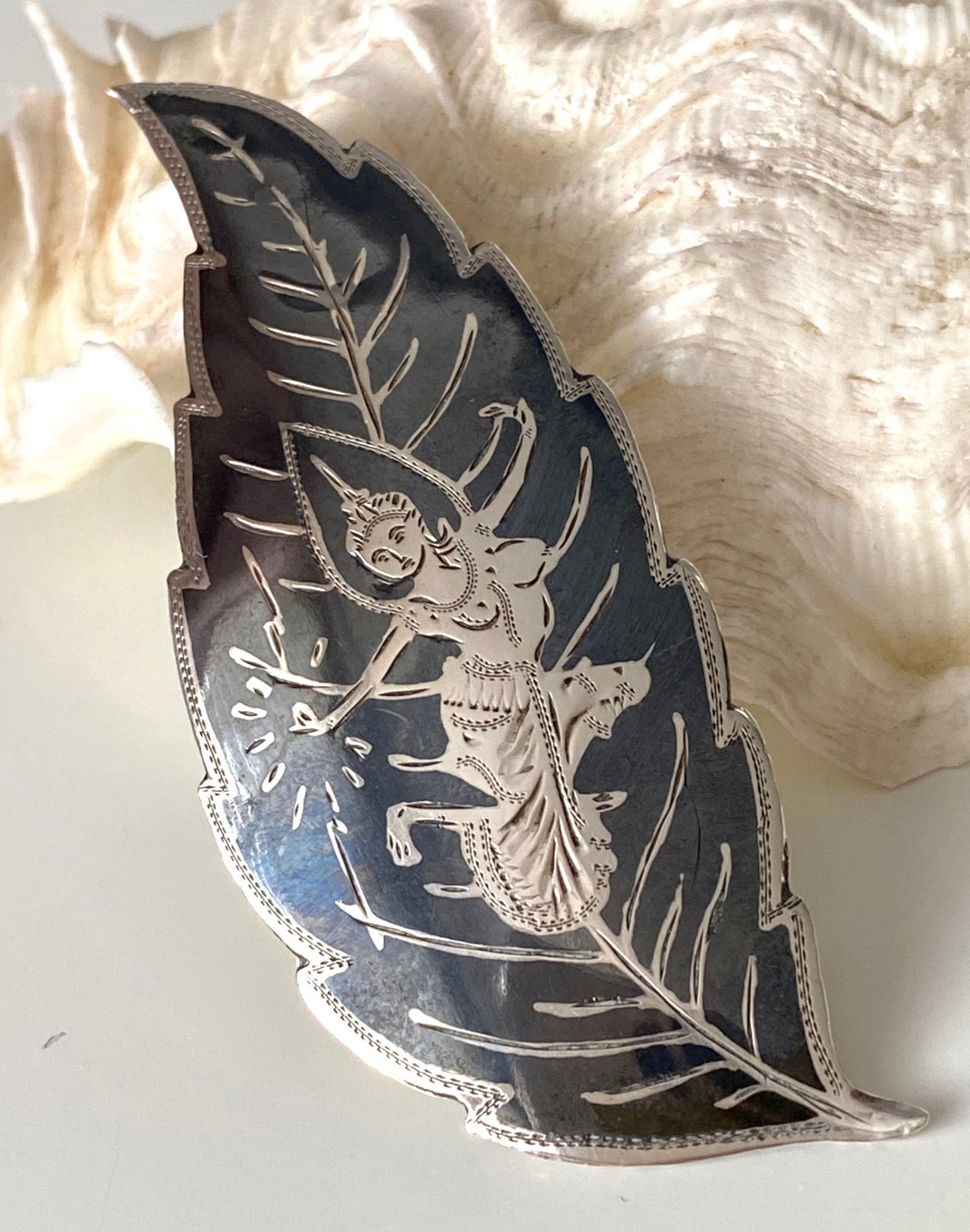 Siamese Silver "mekkala (mekhala) Goddess of Lightning" Leaf Design ...