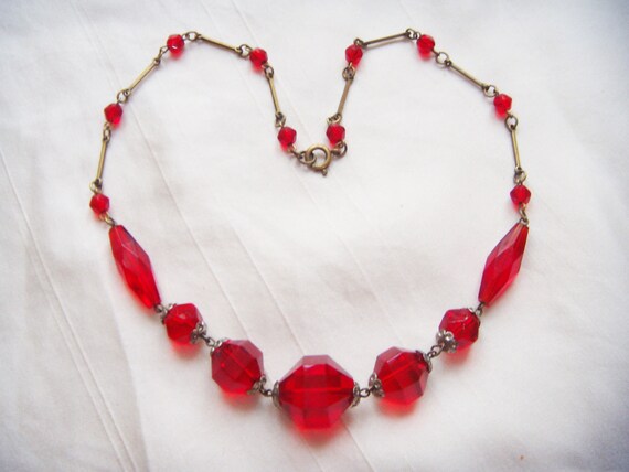 SIGNED CZECHOSLOVAKIA Art Deco Era Cherry Red Cuboid … - Gem