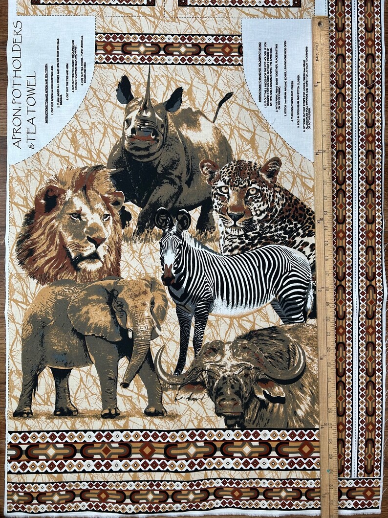 African Animal Kitchen Panel Set by Da Gama Textiles, South Africa for ...
