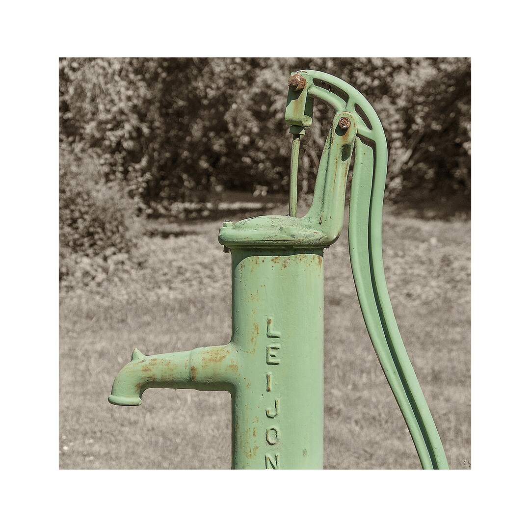 Photo of an Old Water Pump, Kitchen Décor, Bath Décor, Farmhouse Décor ...