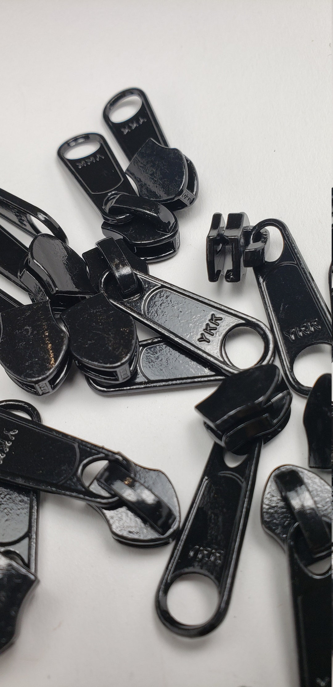 30 Pieces YKK 5 Nylon Coil Non Lock Slider Black - Etsy