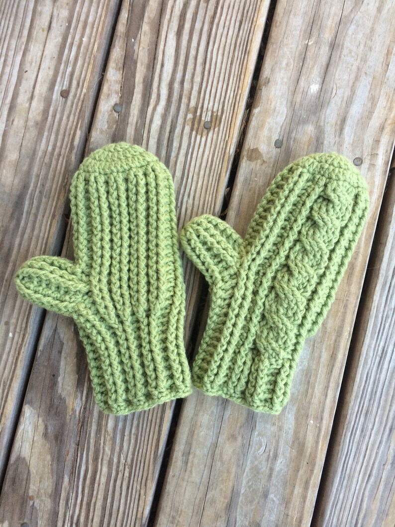 Crochet Pattern Cabled Mitten PATTERN ONLY Cable Winter | Etsy