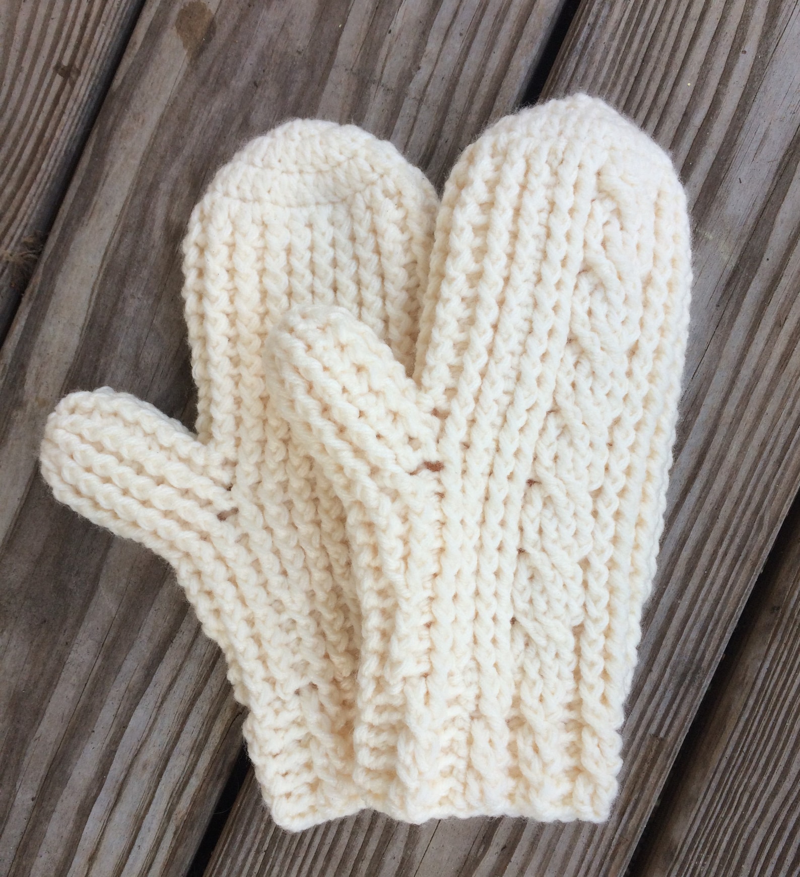 Crochet Pattern Cabled Mitten, PATTERN ONLY, Cable Winter Mitten ...