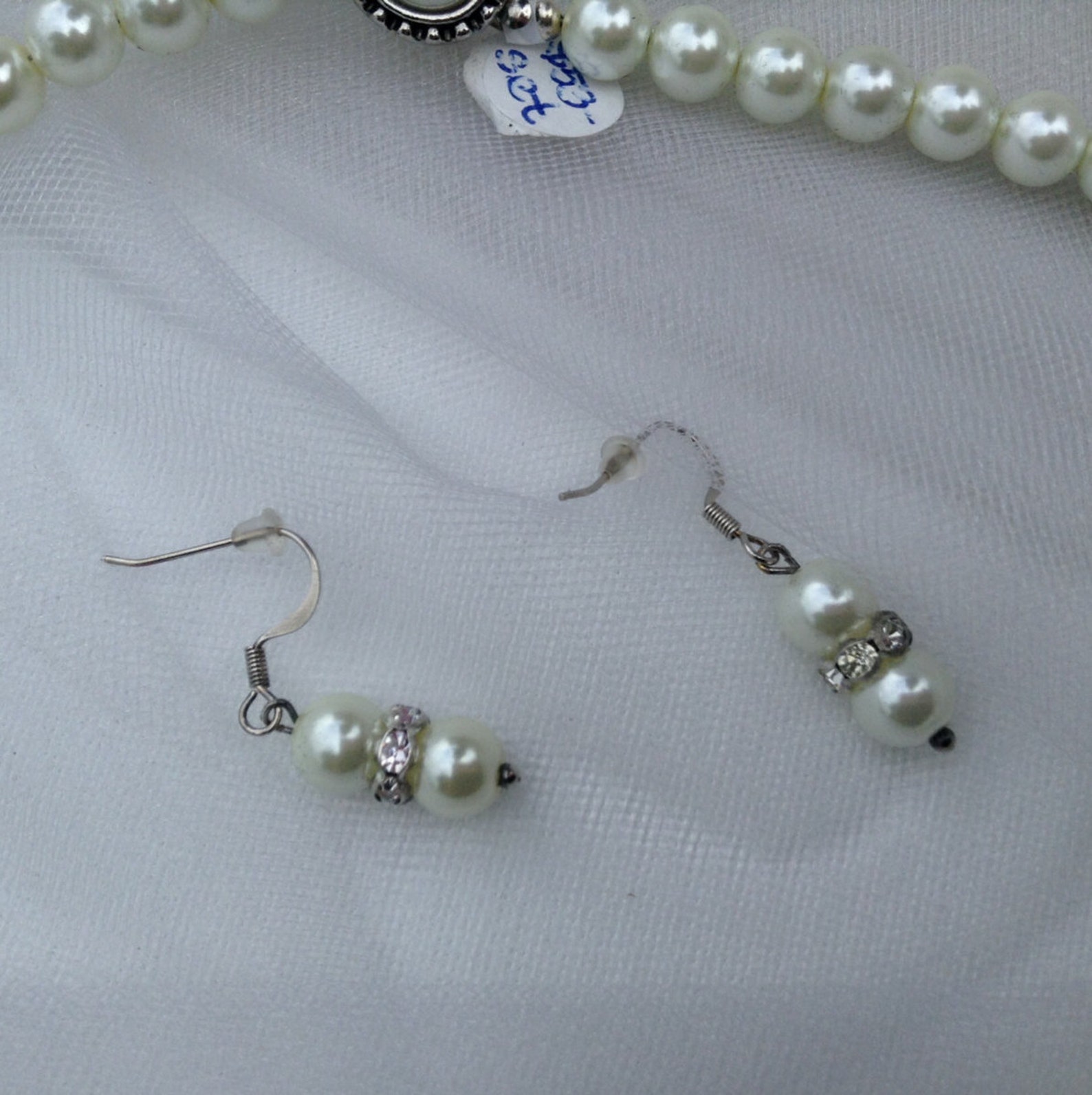 Pearl and Crystal Single Strand Necklace and Earrings - Etsy