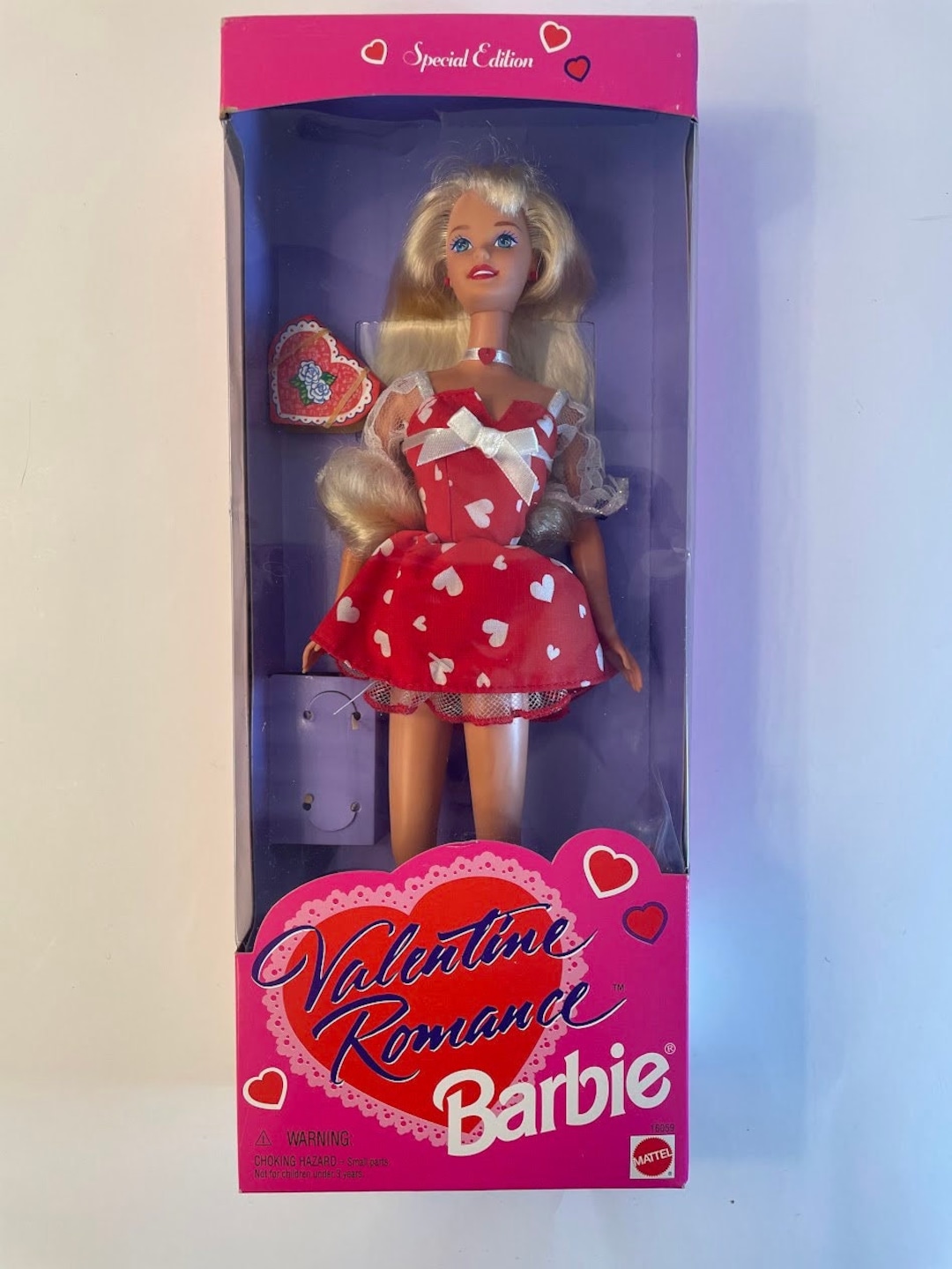 1996 Barbie Valentine Romance Barbie - Special Edition (#14361) Blonde ...