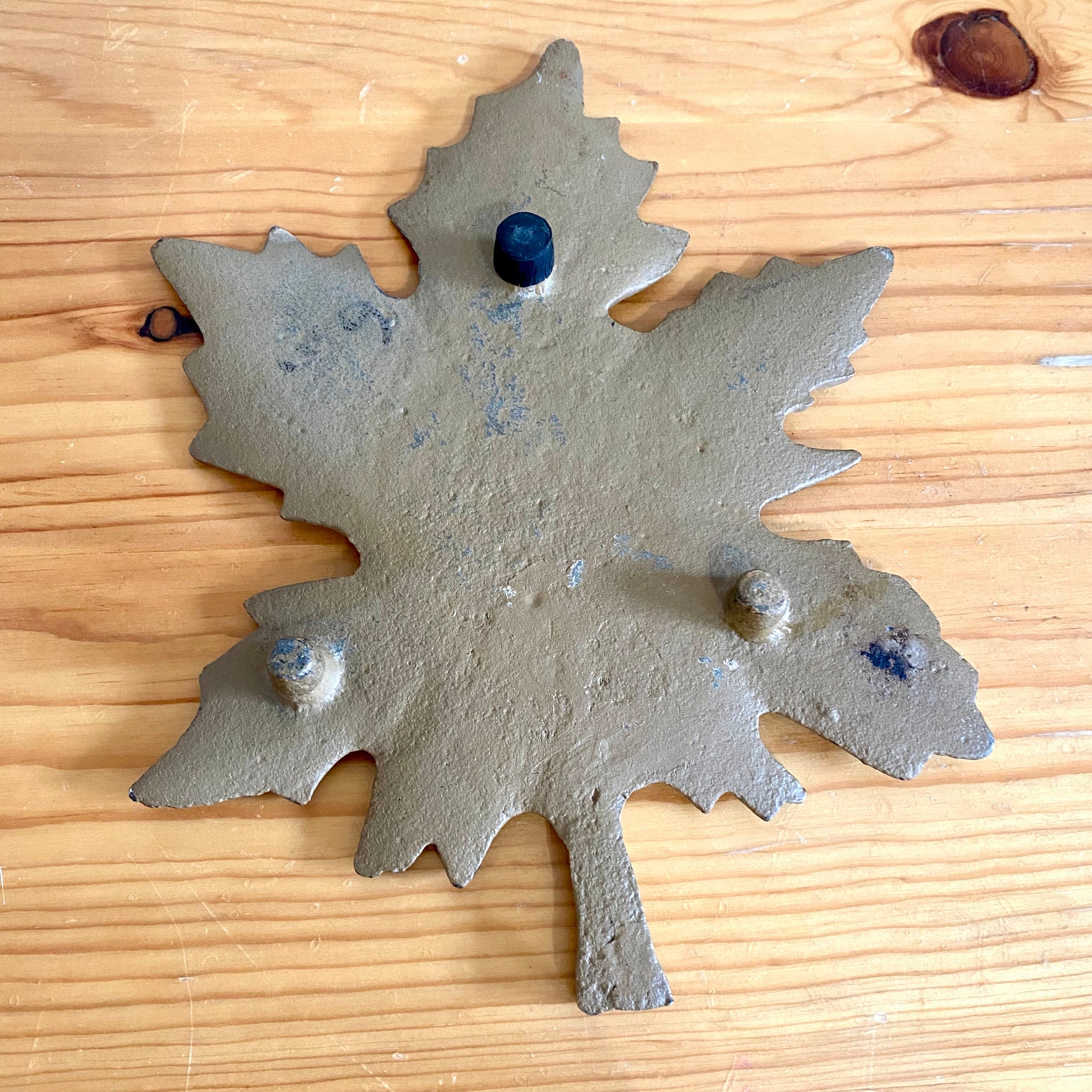 Vintage Cast Iron Maple Leaf Trivet Brown Autumn Fall Hearth Home Mint ...