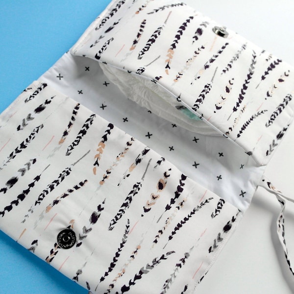 Nappy Holder - Etsy