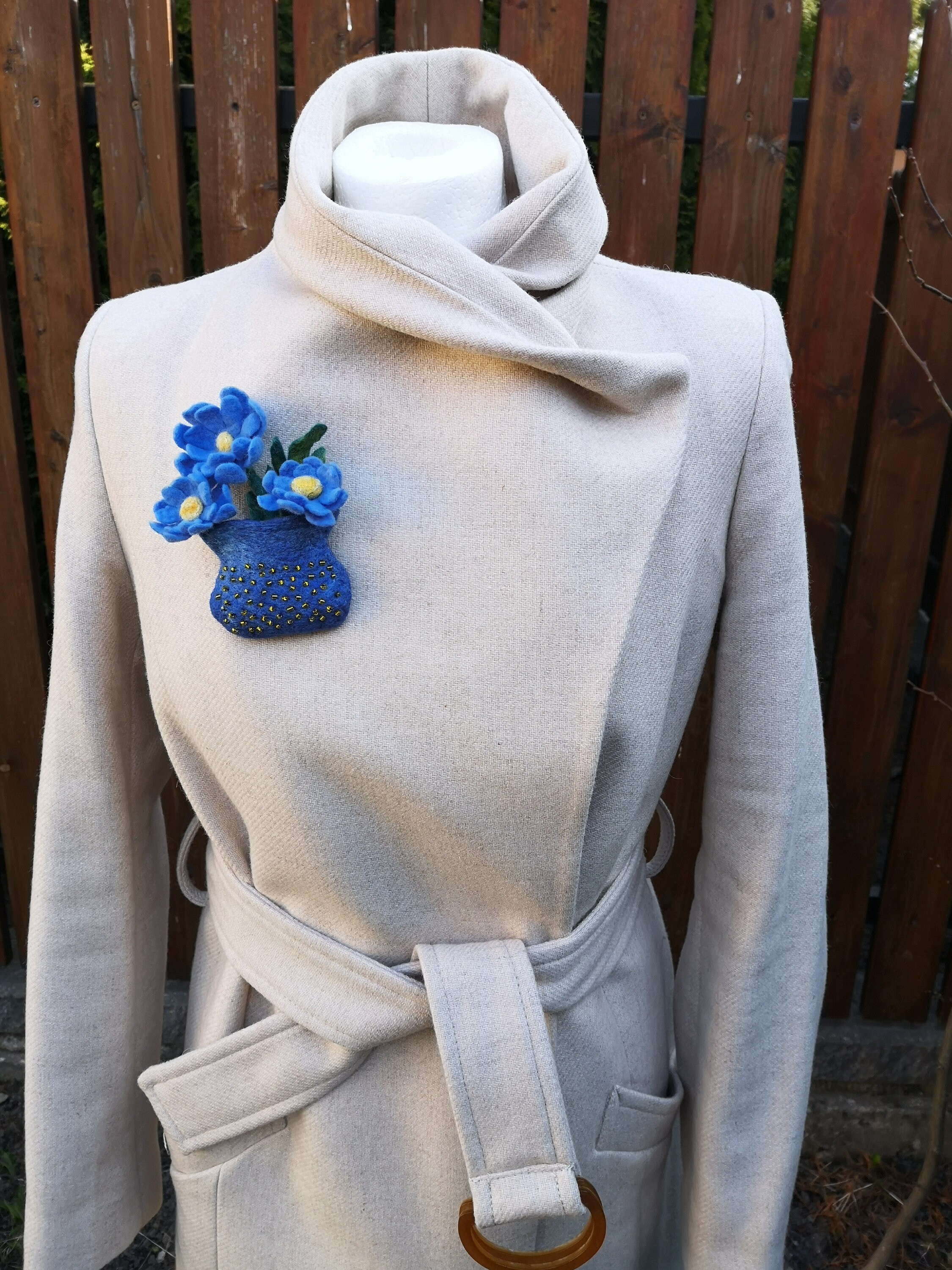 Jug of Flowers Felted Brooch, Blue Flower Pin, Wool Jewellery, Merino ...