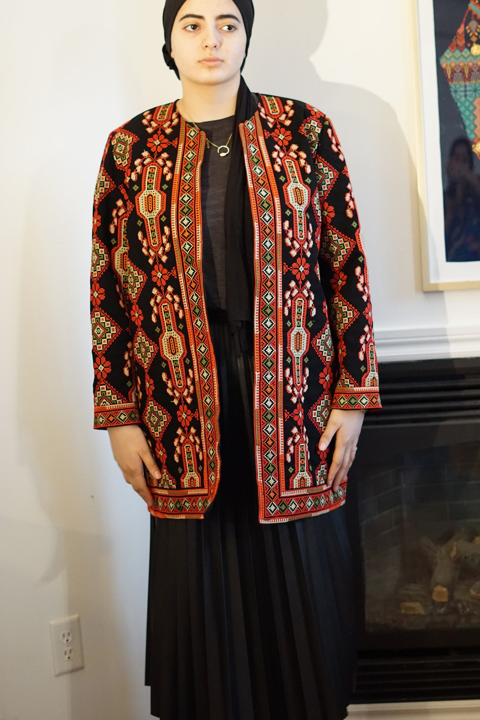 Palestinian Modern & Unique Floral Embroidery/tatreez Long Sleeve Open ...