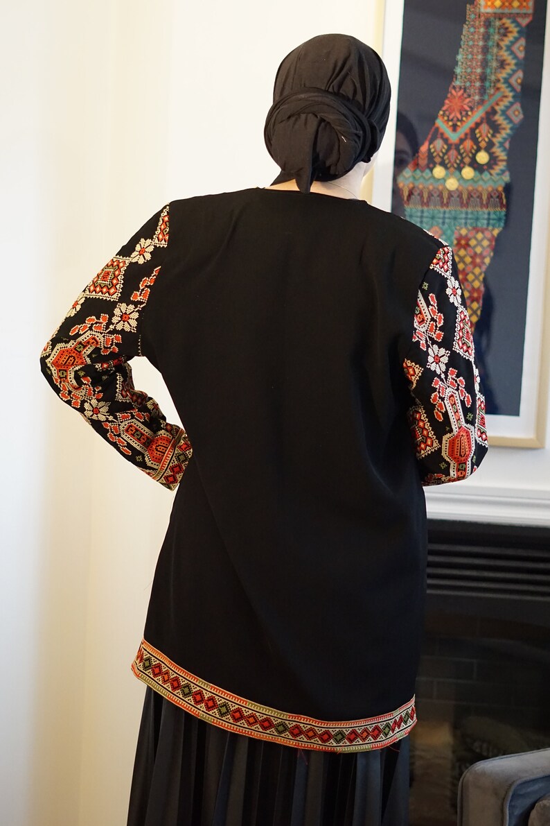 Palestinian Modern & Unique Floral Embroidery/tatreez Long Sleeve Open ...